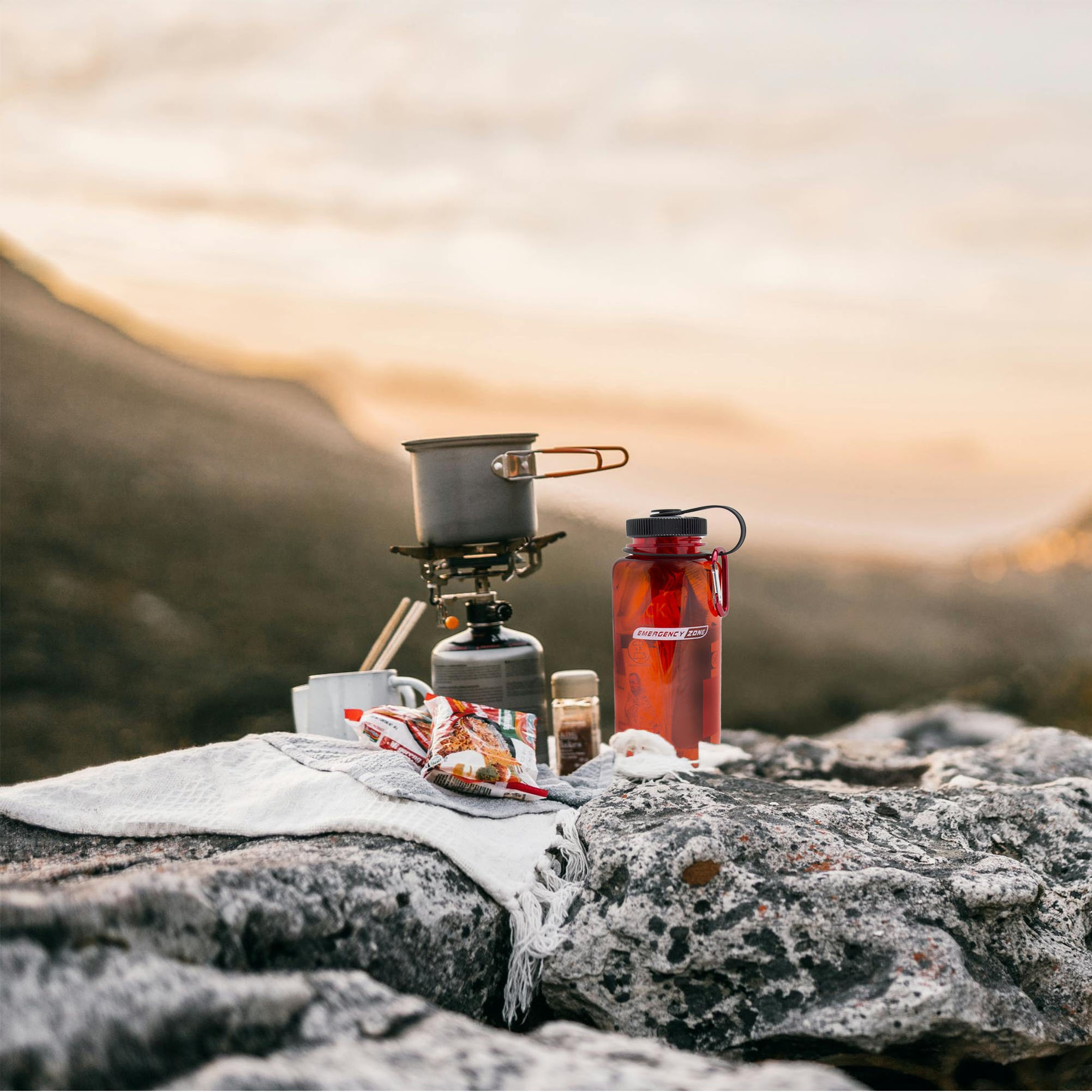 Basic Survival Bottle — Emergency Zone